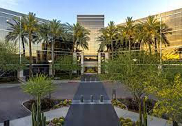 Camelback Corridor | Stewart.com